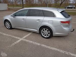 Toyota Avensis 2009 Kauņa, ar dzinēja tilpumu 2.20 L un nobraukumu 320 tūkst. km par 1450 €, foto  vietnē AUTOMOTO.COM.LV