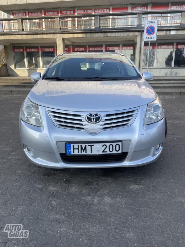 Toyota Avensis 2009 in Alytus, with an engine capacity of 2.00 L and mileage of 450 thousand km for 2100 €, photo 2 on AUTOMOTO.COM.LV