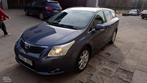 Toyota Avensis 2009 in Vilnius, with an engine capacity of 2.20 L and mileage of 180 thousand km for 4200 €, photo 2 on AUTOMOTO.COM.LV