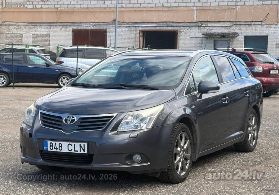 Toyota Avensis 2009 Narva, ar dzinēja tilpumu 2.20 L un nobraukumu 306 tūkst. km par 2890 €, foto 1 vietnē AUTOMOTO.COM.LV
