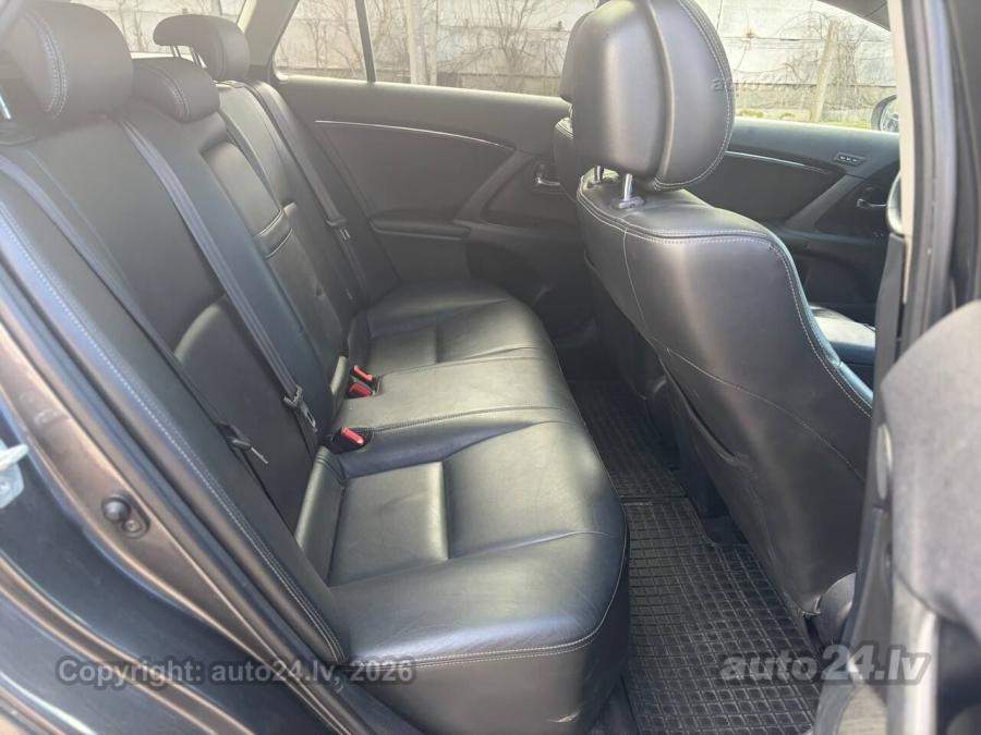 Toyota Avensis 2009 Narva, ar dzinēja tilpumu 2.20 L un nobraukumu 306 tūkst. km par 2890 €, foto 9 vietnē AUTOMOTO.COM.LV