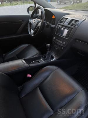 Toyota Avensis 2009 Rīga, ar dzinēja tilpumu 2.00 L un nobraukumu 297 tūkst. km par 5290 €, foto 6 vietnē AUTOMOTO.COM.LV