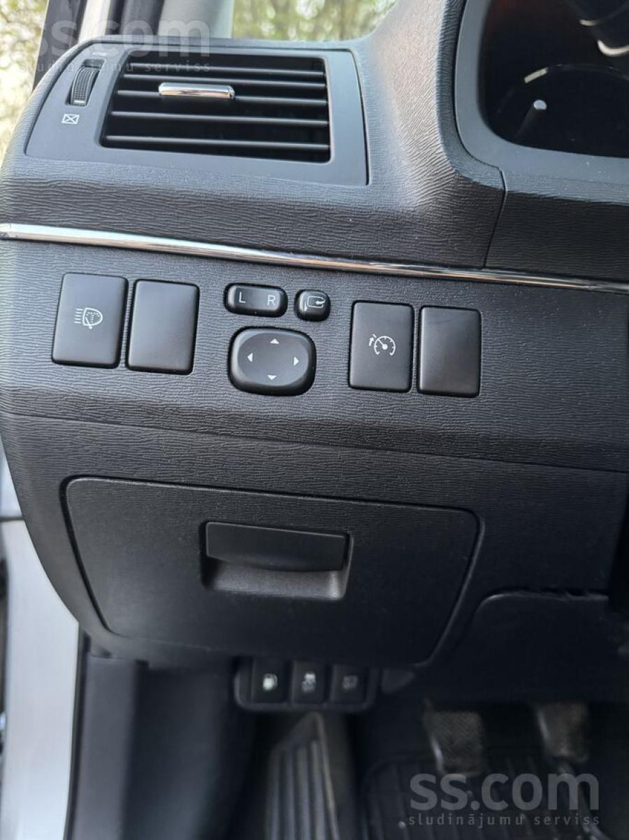 Toyota Avensis 2009 Rīga, ar dzinēja tilpumu 2.00 L un nobraukumu 297 tūkst. km par 5290 €, foto 15 vietnē AUTOMOTO.COM.LV