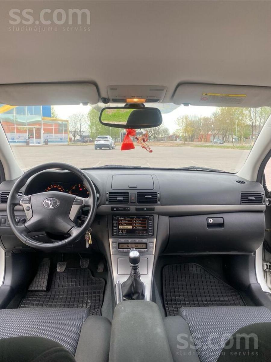 Toyota Avensis 2009 Cēsis, ar dzinēja tilpumu 2.20 L un nobraukumu 276 tūkst. km par 3200 €, foto 12 vietnē AUTOMOTO.COM.LV