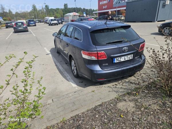 Toyota Avensis 2009 Rīga, ar dzinēja tilpumu 2.00 L un nobraukumu 258 tūkst. km par 3390 €, foto 3 vietnē AUTOMOTO.COM.LV