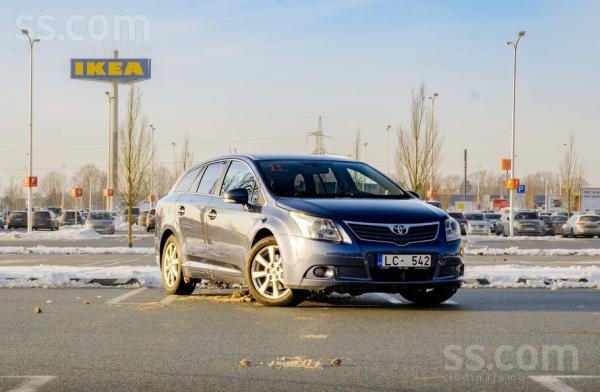 Toyota Avensis 2009 Rīga, ar dzinēja tilpumu 2.20 L un nobraukumu 254 tūkst. km par 2490 €, foto 2 vietnē AUTOMOTO.COM.LV