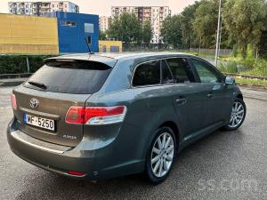 Toyota Avensis 2009 Rīga, ar dzinēja tilpumu 2.20 L un nobraukumu 299 tūkst. km par 5100 €, foto 5 vietnē AUTOMOTO.COM.LV