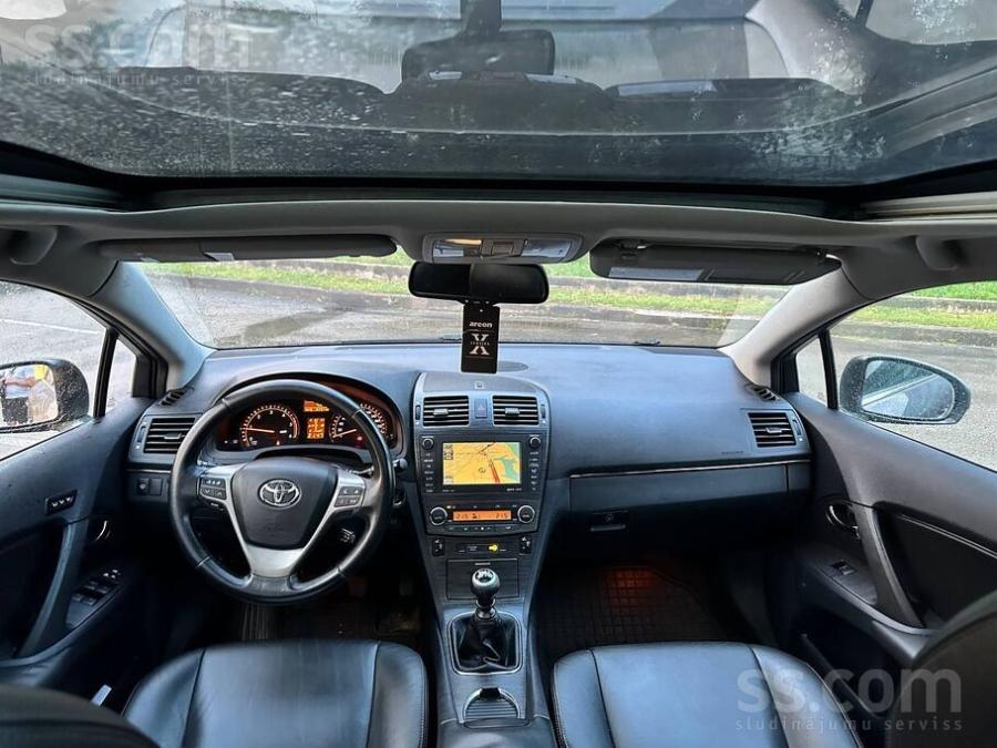 Toyota Avensis 2009 Rīga, ar dzinēja tilpumu 2.20 L un nobraukumu 299 tūkst. km par 5100 €, foto 11 vietnē AUTOMOTO.COM.LV