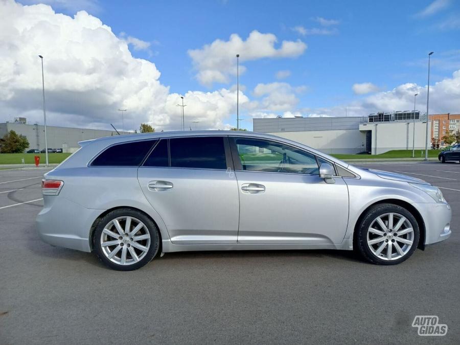 Toyota Avensis 2009 Klaipėda, ar dzinēja tilpumu 2.00 L un nobraukumu 389 tūkst. km par 2450 €, foto 3 vietnē AUTOMOTO.COM.LV