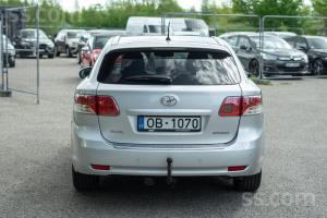 Toyota Avensis 2010 Liepāja, ar dzinēja tilpumu 2.00 L un nobraukumu 308 tūkst. km par 1250 €, foto 5 vietnē AUTOMOTO.COM.LV