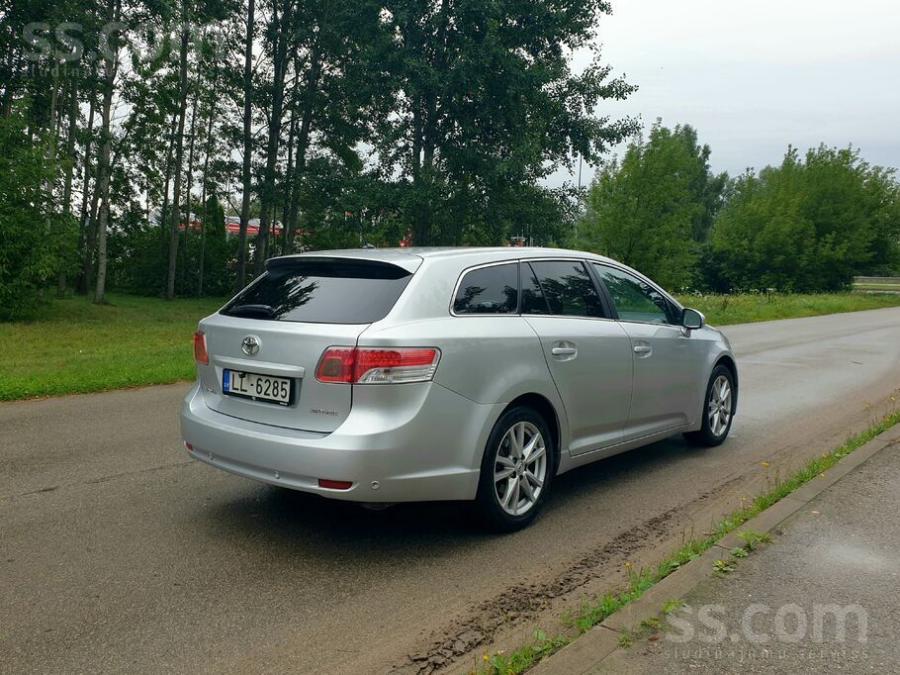 Toyota Avensis 2010 in Riga, with an engine capacity of 1.80 L and mileage of 236 thousand km for 4900 €, photo 2 on AUTOMOTO.COM.LV