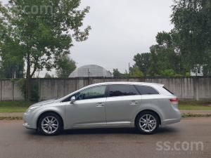 Toyota Avensis 2010 in Riga, with an engine capacity of 1.80 L and mileage of 236 thousand km for 4900 €, photo 6 on AUTOMOTO.COM.LV