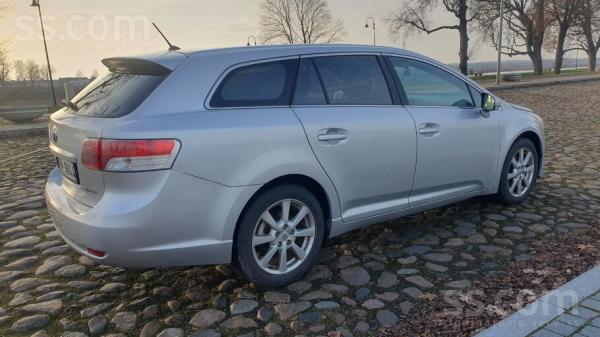 Toyota Avensis 2010 Daugavpils, ar dzinēja tilpumu 2.20 L un nobraukumu 236 tūkst. km par 3800 €, foto 4 vietnē AUTOMOTO.COM.LV