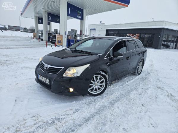 Toyota Avensis 2010 in Gargzdai, with an engine capacity of 2.20 L and mileage of 315 thousand km for 2999 €, photo 1 on AUTOMOTO.COM.LV