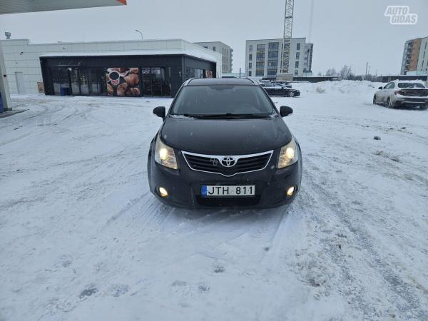 Toyota Avensis 2010 in Gargzdai, with an engine capacity of 2.20 L and mileage of 315 thousand km for 2999 €, photo 5 on AUTOMOTO.COM.LV