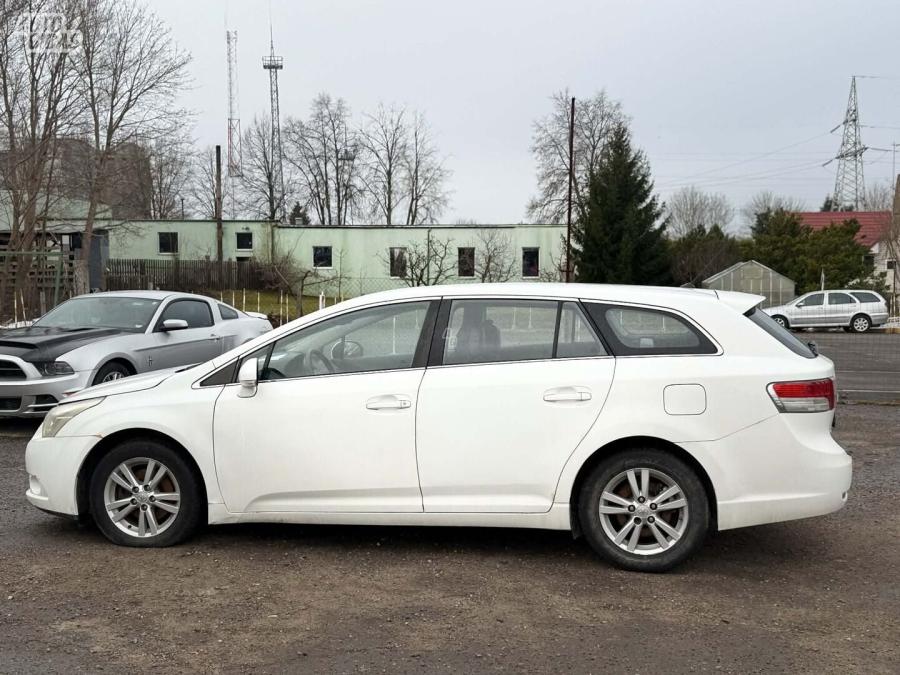 Toyota Avensis 2010 Šilutė, ar dzinēja tilpumu 2.00 L un nobraukumu 400 tūkst. km par 1999 €, foto 5 vietnē AUTOMOTO.COM.LV