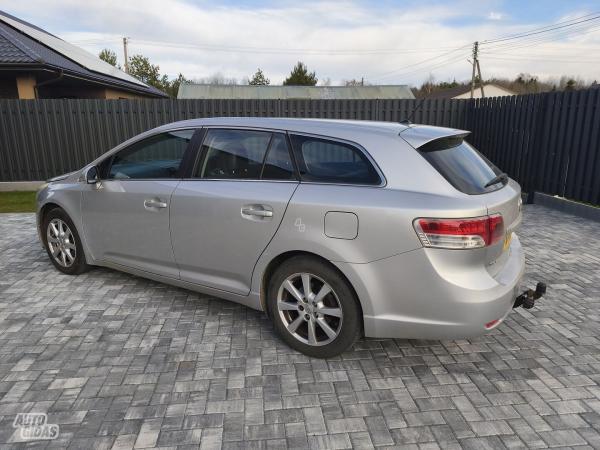 Toyota Avensis 2010 Panevēža, ar dzinēja tilpumu 2.00 L un nobraukumu 250 tūkst. km par 1950 €, foto 1 vietnē AUTOMOTO.COM.LV