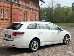 Toyota Avensis 2010 Šilutė, ar dzinēja tilpumu 2.00 L un nobraukumu 400 tūkst. km par 1899 €, foto 4 vietnē AUTOMOTO.COM.LV