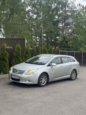 Toyota Avensis 2010 in Vilnius, with an engine capacity of 2.00 L and mileage of 300 thousand km for 2200 €, photo 3 on AUTOMOTO.COM.LV