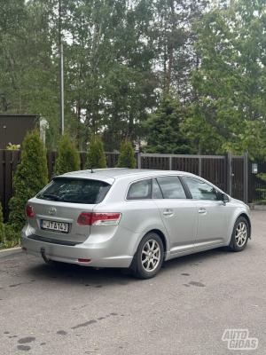 Toyota Avensis 2010 in Vilnius, with an engine capacity of 2.00 L and mileage of 300 thousand km for 2200 €, photo 5 on AUTOMOTO.COM.LV