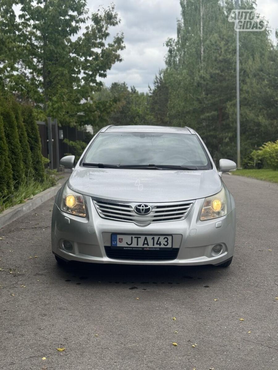 Toyota Avensis 2010 in Vilnius, with an engine capacity of 2.00 L and mileage of 300 thousand km for 2200 €, photo 6 on AUTOMOTO.COM.LV