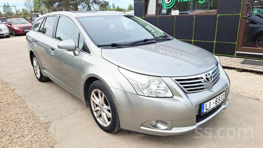 Toyota Avensis 2010 Rīga, ar dzinēja tilpumu 2.20 L un nobraukumu 239 tūkst. km par 3700 €, foto 4 vietnē AUTOMOTO.COM.LV