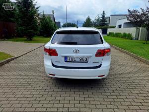 Toyota Avensis 2010 Viļņa, ar dzinēja tilpumu 2.20 L un nobraukumu 270 tūkst. km par 1800 €, foto 9 vietnē AUTOMOTO.COM.LV