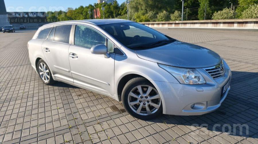 Toyota Avensis 2010 Rīga, ar dzinēja tilpumu 2.20 L un nobraukumu 262 tūkst. km par 4990 €, foto 5 vietnē AUTOMOTO.COM.LV