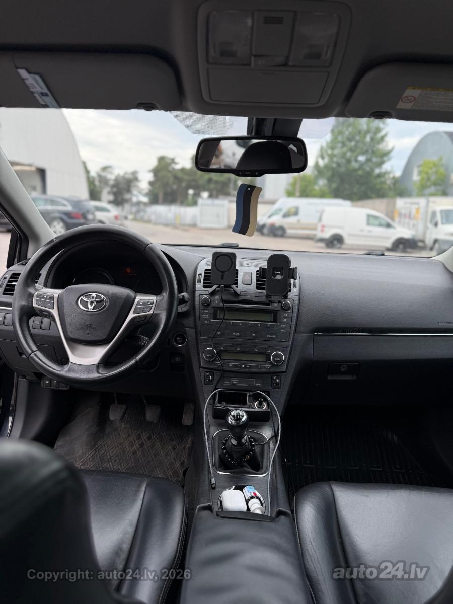 Toyota Avensis 2010 Tallina, ar dzinēja tilpumu 2.00 L un nobraukumu 315 tūkst. km par 4450 €, foto 12 vietnē AUTOMOTO.COM.LV
