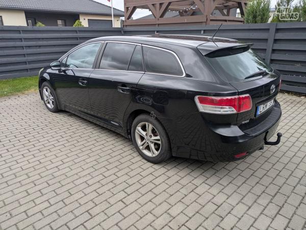 Toyota Avensis 2010 in Klaipeda, with an engine capacity of 2.00 L and mileage of 321 thousand km for 3100 €, photo 3 on AUTOMOTO.COM.LV