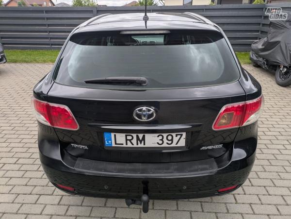 Toyota Avensis 2010 in Klaipeda, with an engine capacity of 2.00 L and mileage of 321 thousand km for 3100 €, photo 4 on AUTOMOTO.COM.LV
