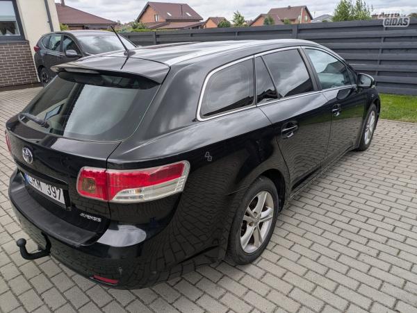 Toyota Avensis 2010 in Klaipeda, with an engine capacity of 2.00 L and mileage of 321 thousand km for 3100 €, photo 5 on AUTOMOTO.COM.LV