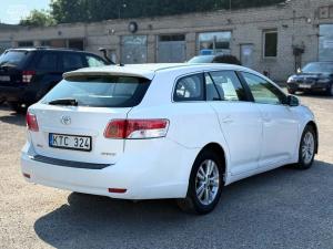 Тойота Авенсис 2010 в Шилуте, объемом двигателя 2.00 л и пробегом 400 тыс. км за 1699 €, фото  на AUTOMOTO.COM.LV