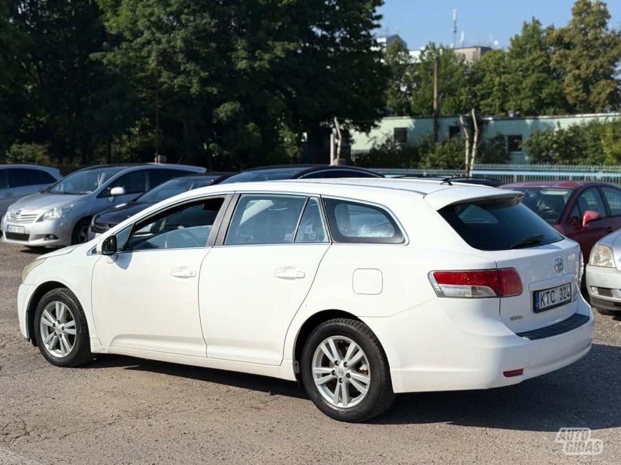 Toyota Avensis 2010 Šilutė, ar dzinēja tilpumu 2.00 L un nobraukumu 400 tūkst. km par 1699 €, foto 6 vietnē AUTOMOTO.COM.LV