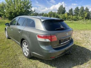 Toyota Avensis 2010 in Ukmerge, with an engine capacity of 2.20 L and mileage of 264 thousand km for 4550 €, photo 5 on AUTOMOTO.COM.LV