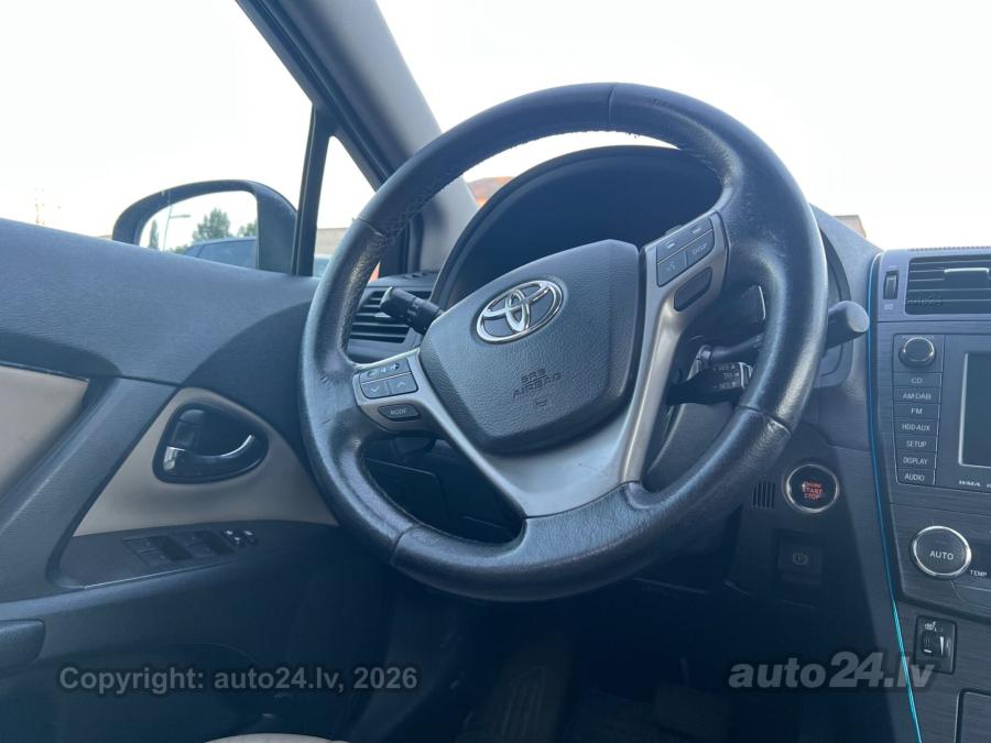 Toyota Avensis 2010 in Narva, with an engine capacity of 2.20 L and mileage of 380 thousand km for 2999 €, photo 23 on AUTOMOTO.COM.LV