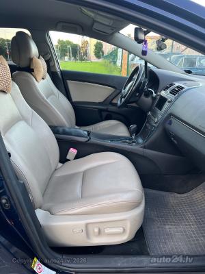 Toyota Avensis 2010 in Narva, with an engine capacity of 2.20 L and mileage of 380 thousand km for 2999 €, photo 25 on AUTOMOTO.COM.LV