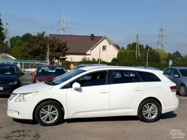 Toyota Avensis 2010 in Silute, with an engine capacity of 2.00 L and mileage of 400 thousand km for 1699 €, photo 7 on AUTOMOTO.COM.LV