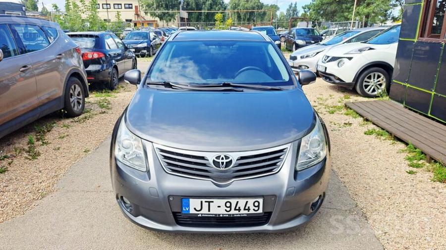 Тойота Авенсис 2010 в Рига, объемом двигателя 2.00 л и пробегом 350 тыс. км за 3690 €, фото 6 на AUTOMOTO.COM.LV