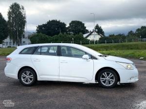 Toyota Avensis 2010 in Silute, with an engine capacity of 2.00 L and mileage of 400 thousand km for 1650 €, photo 8 on AUTOMOTO.COM.LV