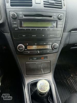 Toyota Avensis 2010 in Silute, with an engine capacity of 2.00 L and mileage of 400 thousand km for 1650 €, photo 13 on AUTOMOTO.COM.LV