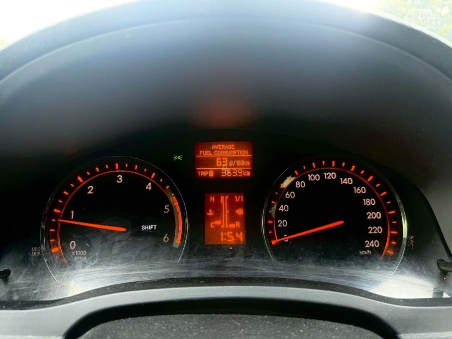 Toyota Avensis 2010 in Silute, with an engine capacity of 2.00 L and mileage of 400 thousand km for 1650 €, photo 14 on AUTOMOTO.COM.LV