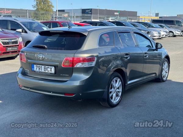 Toyota Avensis 2010 in Tallinn on AUTOMOTO.COM.LV Toyota Avensis 2010 in Tallinn, with an engine capacity of 2.00 L and mileage of 152 thousand km for 7990 €, photo 3 on AUTOMOTO.COM.LV