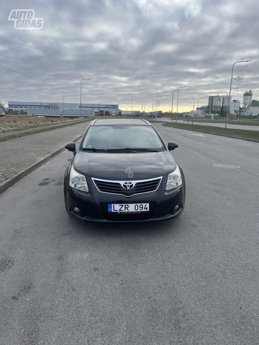 Toyota Avensis 2011 in Klaipeda, with an engine capacity of 1.60 L and mileage of 273 thousand km for 4700 €, photo 7 on AUTOMOTO.COM.LV