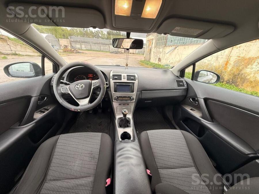 Toyota Avensis 2011 in Riga, with an engine capacity of 2.00 L and mileage of 360 thousand km for 4900 €, photo 6 on AUTOMOTO.COM.LV