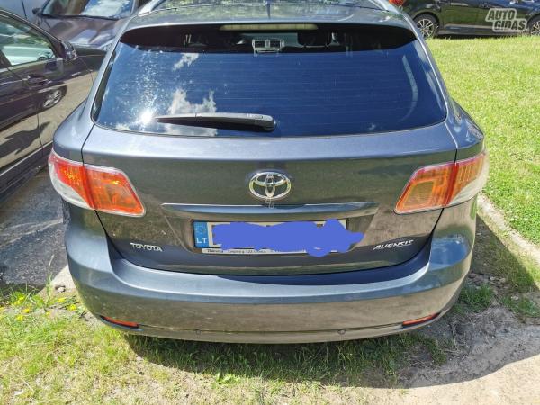 Toyota Avensis 2011 Viļņa, ar dzinēja tilpumu 1.80 L un nobraukumu 206 tūkst. km par 5600 €, foto 8 vietnē AUTOMOTO.COM.LV