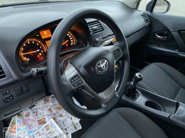 Toyota Avensis 2011 Marijampole, ar dzinēja tilpumu 1.60 L un nobraukumu 273 tūkst. km par 4200 €, foto 9 vietnē AUTOMOTO.COM.LV