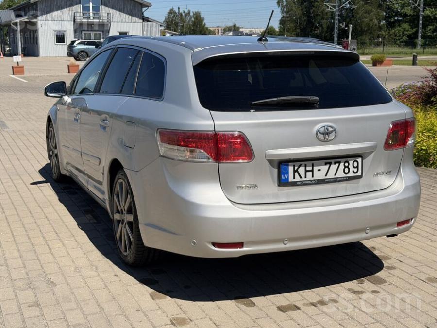 Тойота Авенсис 2011 в Рига, объемом двигателя 2.20 л и пробегом 260 тыс. км за 4900 €, фото 8 на AUTOMOTO.COM.LV