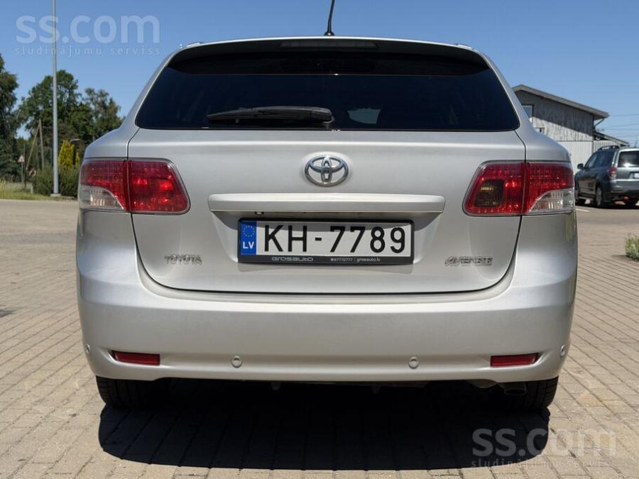Тойота Авенсис 2011 в Рига, объемом двигателя 2.20 л и пробегом 260 тыс. км за 4900 €, фото 9 на AUTOMOTO.COM.LV