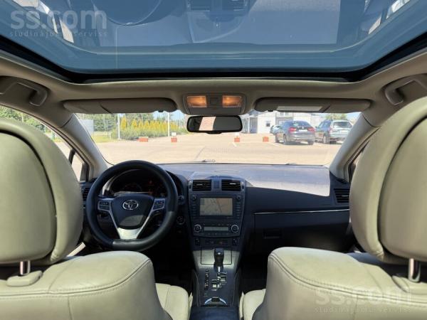 Toyota Avensis 2011 Rīga, ar dzinēja tilpumu 2.20 L un nobraukumu 260 tūkst. km par 4900 €, foto 9 vietnē AUTOMOTO.COM.LV
